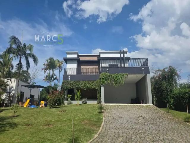 Casa / Sobrado em Condomínio para Venda em Arujá/SP Área Rural de Arujá 3 Quartos
