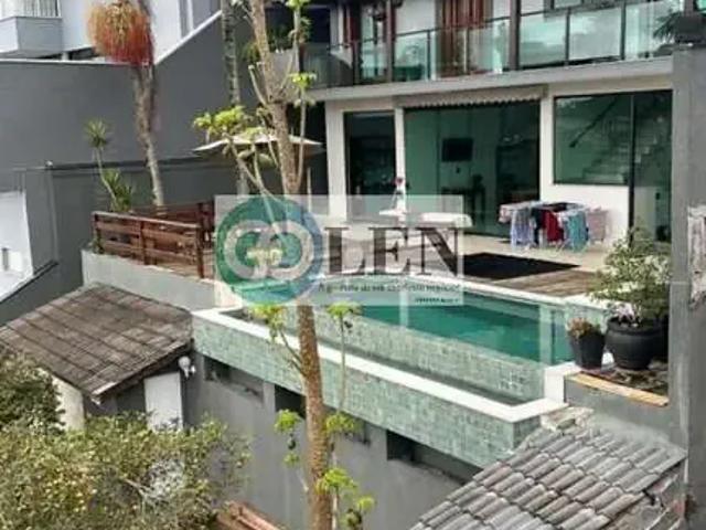 Casa / Sobrado em Condomínio para Venda em Arujá/SP Jardim Imperial 4 Quartos