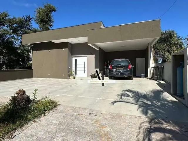 Casa / Sobrado em Condomínio para Venda em Arujá/SP Jardim Imperial Hills III 4 Quartos