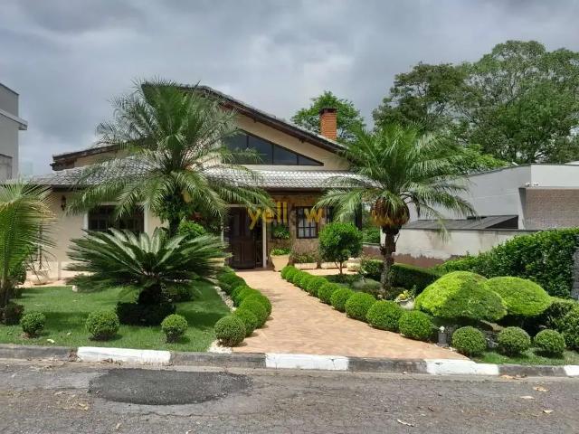 Casa / Sobrado em Condomínio para Venda em Arujá/SP Caputera 5 Quartos