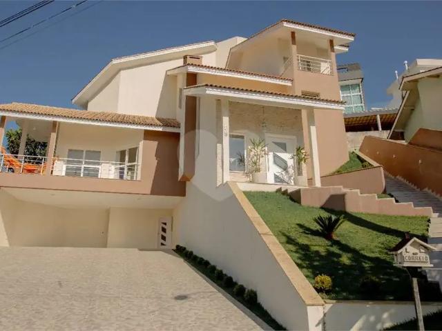 Casa / Sobrado em Condomínio para Venda em Arujá/SP Jardim Imperial Hills III 5 Quartos