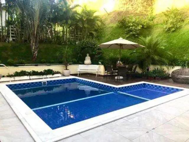 Casa / Sobrado em Condomínio para Venda em Arujá/SP Novo Horizonte Hills I e II 4 Quartos