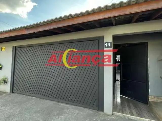Casa / Sobrado em Condomínio para Venda em Arujá/SP Sítio dos Fernandes 3 Quartos