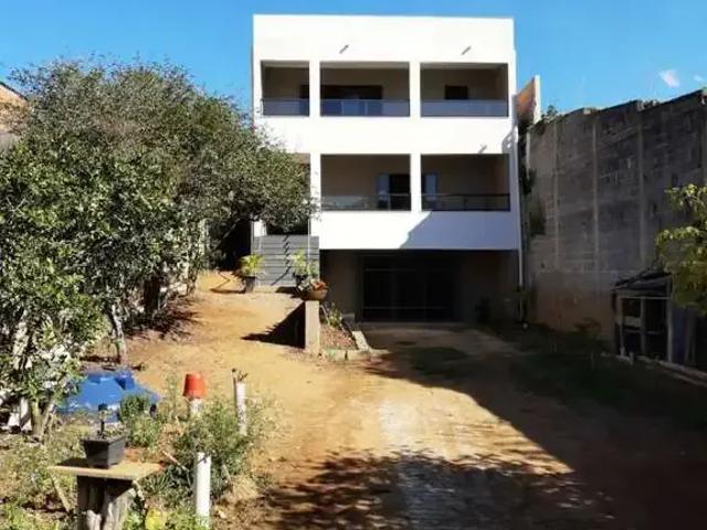 Casa / Sobrado em Condomínio para Venda em Arujá/SP Perobal 3 Quartos