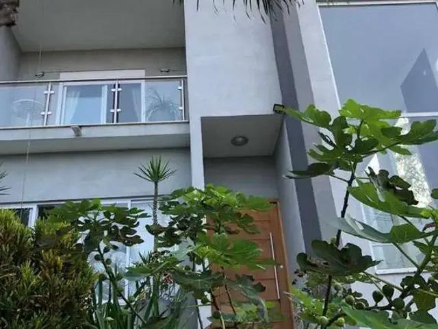 Casa / Sobrado em Condomínio para Venda em Arujá/SP Residencial Real Park 3 Quartos