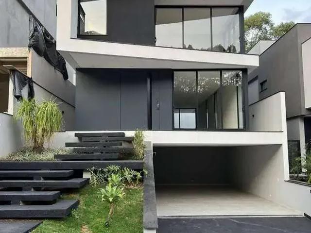 Casa / Sobrado em Condomínio para Venda em Arujá/SP Residencial Real Park 4 Quartos