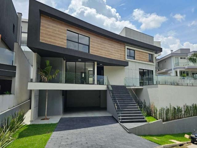 Casa / Sobrado em Condomínio para Venda em Arujá/SP Residencial Real Park 4 Quartos