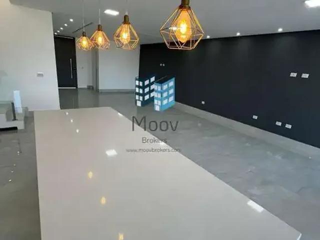 Casa / Sobrado em Condomínio para Venda em Arujá/SP Residencial Real Park 4 Quartos