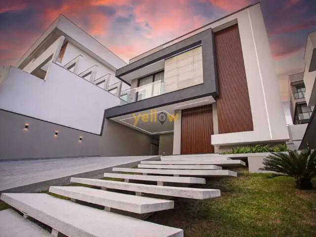 Casa / Sobrado em Condomínio para Venda em Arujá/SP Residencial Real Park 4 Quartos