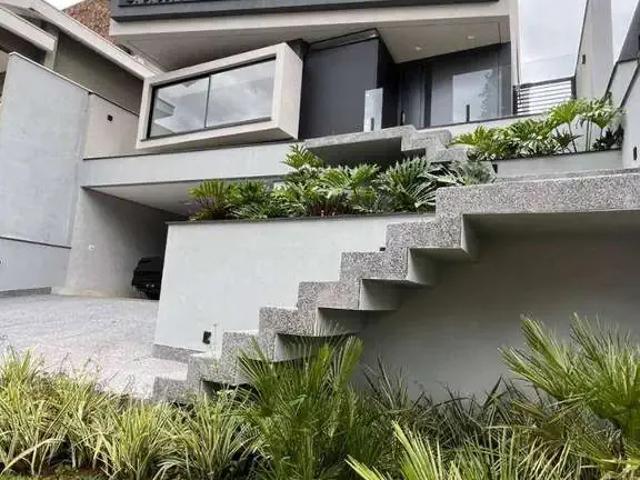 Casa / Sobrado em Condomínio para Venda em Arujá/SP Residencial Real Park 4 Quartos