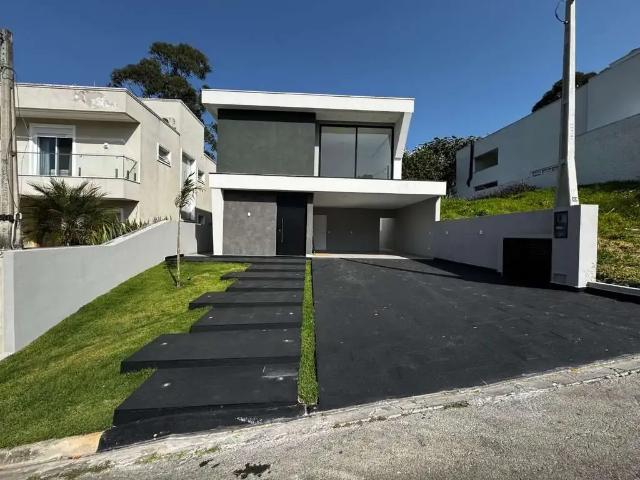 Casa / Sobrado em Condomínio para Venda em Arujá/SP Residencial Real Park 4 Quartos