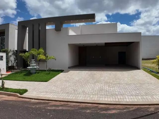 Casa / Sobrado em Condomínio para Venda em Assis/SP Centro 3 Quartos