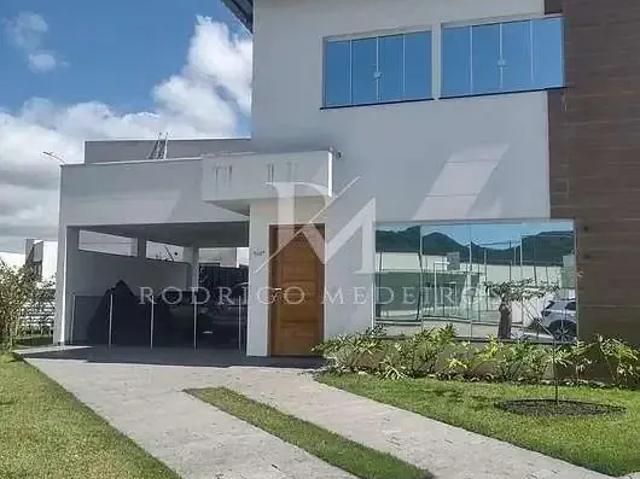 Casa / Sobrado em Condomínio para Venda em Balneário Camboriú/SC Barra 3 Quartos