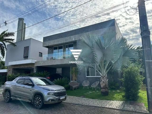 Casa / Sobrado em Condomínio para Venda em Balneário Camboriú/SC Barra 4 Quartos