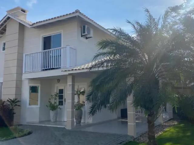 Casa / Sobrado em Condomínio para Venda em Balneário Camboriú/SC Centro 3 Quartos