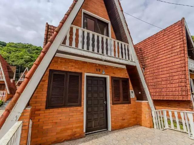 Casa / Sobrado em Condomínio para Venda em Balneário Camboriú/SC Pioneiros 2 Quartos
