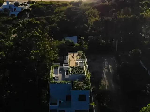 Casa / Sobrado em Condomínio para Venda em Balneário Camboriú/SC Praia do Estaleiro 3 Quartos