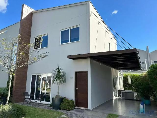 Casa / Sobrado em Condomínio para Venda em Balneário Camboriú/SC São Judas Tadeu 3 Quartos