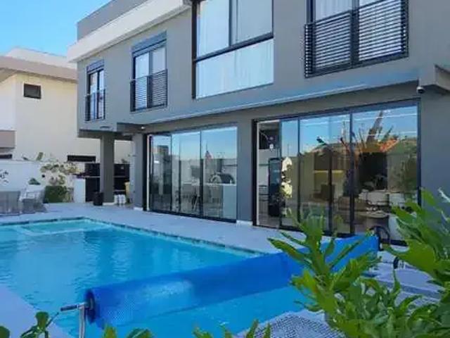 Casa / Sobrado em Condomínio para Venda em Balneário Piçarras/SC Centro 4 Quartos