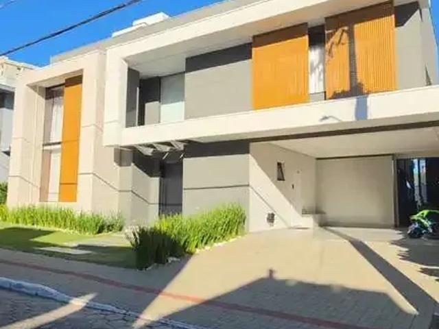 Casa / Sobrado em Condomínio para Venda em Balneário Piçarras/SC Centro 4 Quartos