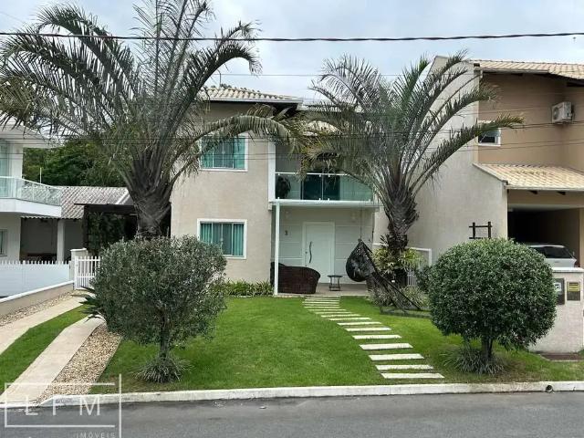Casa / Sobrado em Condomínio para Venda em Balneário Piçarras/SC Centro 3 Quartos