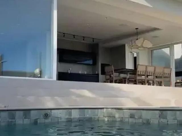 Casa / Sobrado em Condomínio para Venda em Barra dos Coqueiros/SE Olhos D'água 4 Quartos