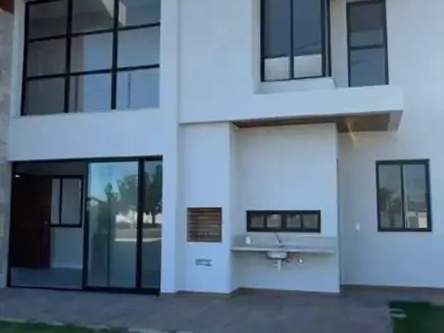 Casa / Sobrado em Condomínio para Venda em Barra dos Coqueiros/SE Olhos D'água 3 Quartos