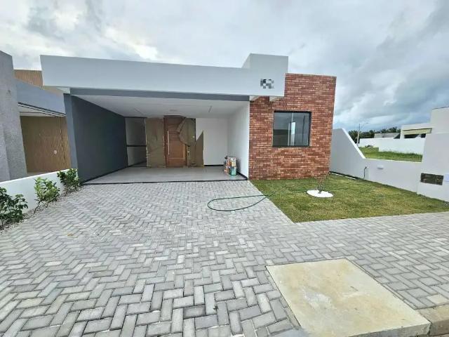 Casa / Sobrado em Condomínio para Venda em Barra dos Coqueiros/SE Olhos D'água 3 Quartos