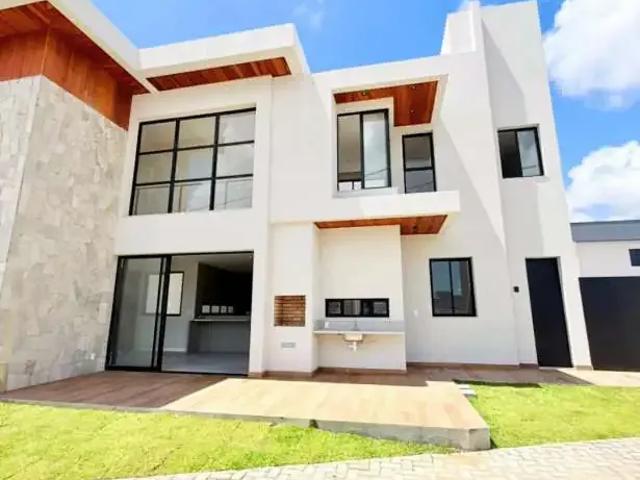 Casa / Sobrado em Condomínio para Venda em Barra dos Coqueiros/SE Olhos D'água 3 Quartos
