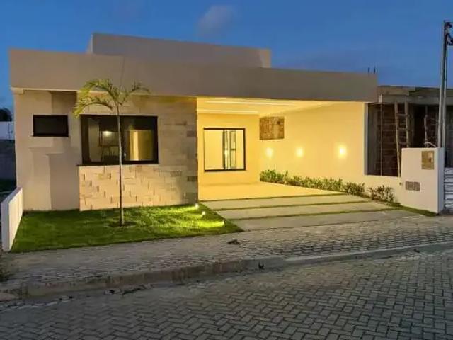 Casa / Sobrado em Condomínio para Venda em Barra dos Coqueiros/SE Olhos D'água 3 Quartos