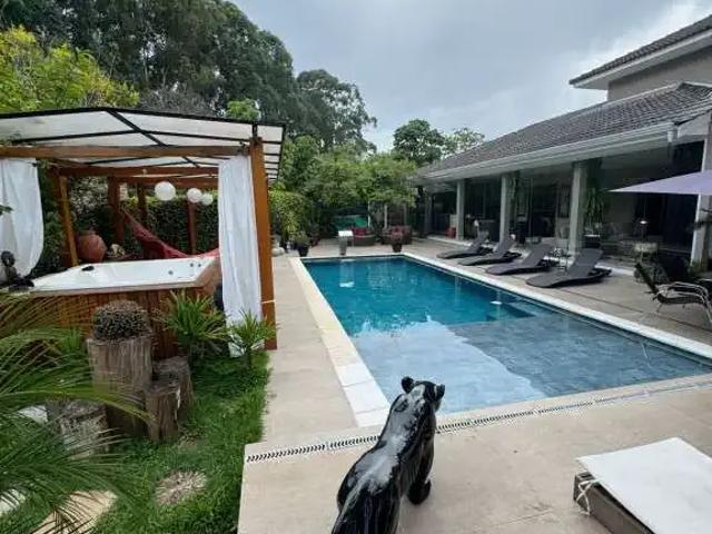 Casa / Sobrado em Condomínio para Venda em Barueri/SP Tamboré 4 Quartos