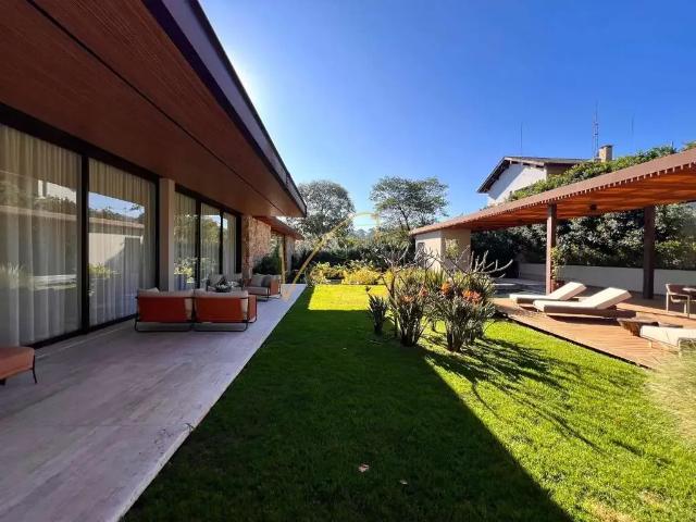 Casa / Sobrado em Condomínio para Venda em Barueri/SP Tamboré 6 Quartos