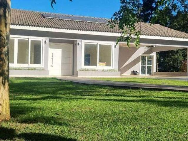 Casa / Sobrado em Condomínio para Venda em Barueri/SP Aldeia da Serra 5 Quartos