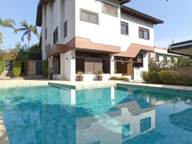 Casa / Sobrado em Condomínio para Venda em Barueri/SP Alphaville Residencial Dois 5 Quartos