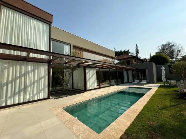 Casa / Sobrado em Condomínio para Venda em Barueri/SP Alphaville Residencial Um 4 Quartos