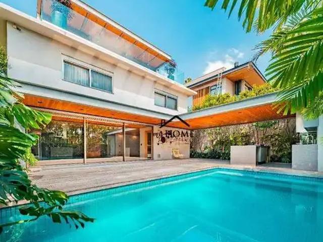 Casa / Sobrado em Condomínio para Venda em Barueri/SP Alphaville Residencial Um 4 Quartos