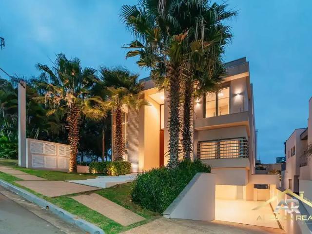 Casa / Sobrado em Condomínio para Venda em Barueri/SP Alphaville Residencial Um 4 Quartos
