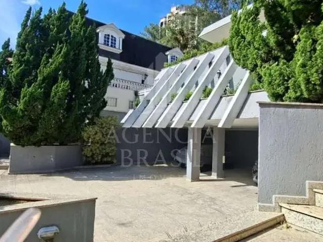 Casa / Sobrado em Condomínio para Venda em Barueri/SP Alphaville Residencial Um 5 Quartos