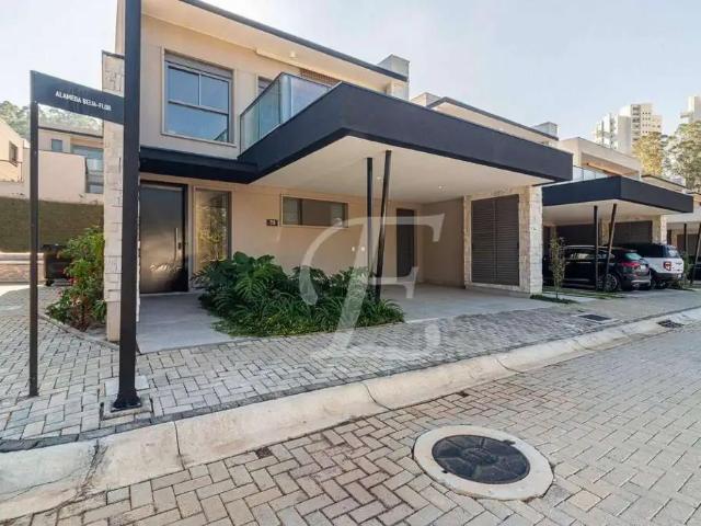 Casa / Sobrado em Condomínio para Venda em Barueri/SP Alphaville 3 Quartos