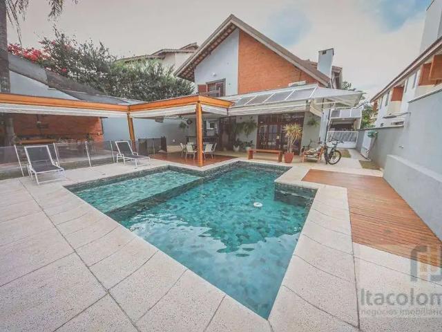 Casa / Sobrado em Condomínio para Venda em Barueri/SP Alphaville 3 Quartos