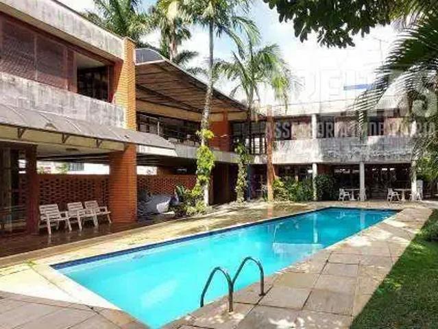Casa / Sobrado em Condomínio para Venda em Barueri/SP Alphaville 3 Quartos