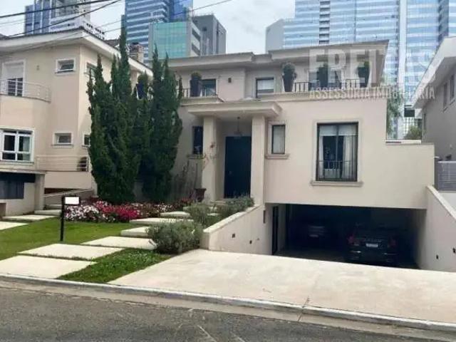 Casa / Sobrado em Condomínio para Venda em Barueri/SP Alphaville 4 Quartos