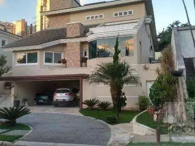 Casa / Sobrado em Condomínio para Venda em Barueri/SP Alphaville 4 Quartos