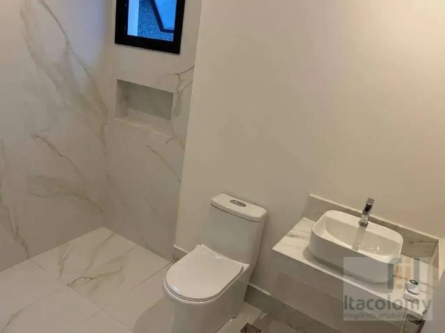 Casa / Sobrado em Condomínio para Venda em Barueri/SP Alphaville 4 Quartos