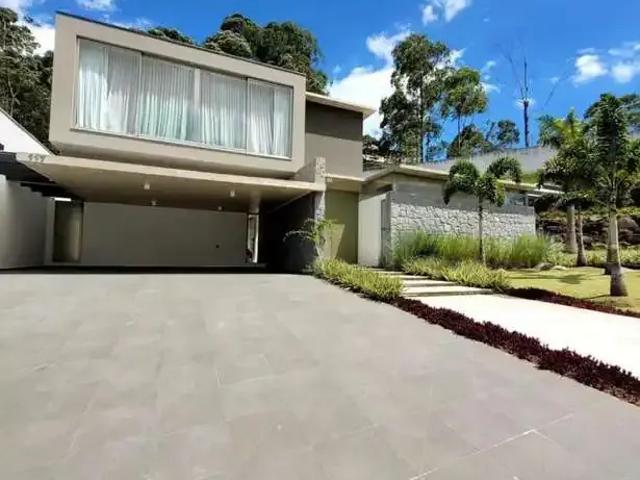 Casa / Sobrado em Condomínio para Venda em Barueri/SP Centro Comercial Jubran 4 Quartos