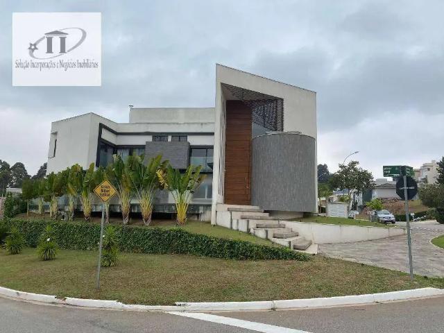 Casa / Sobrado em Condomínio para Venda em Barueri/SP Centro Comercial Jubran 5 Quartos