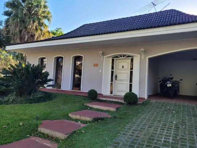 Casa / Sobrado em Condomínio para Venda em Barueri/SP Morada dos Pássaros 4 Quartos