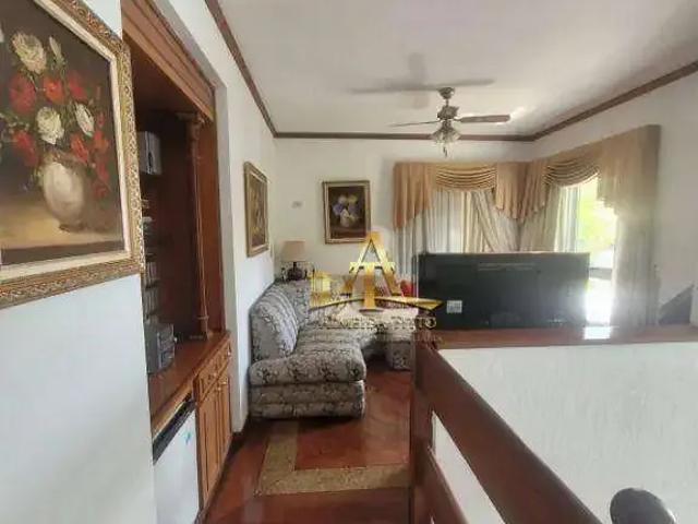 Casa / Sobrado em Condomínio para Venda em Barueri/SP Morada dos Pássaros 4 Quartos