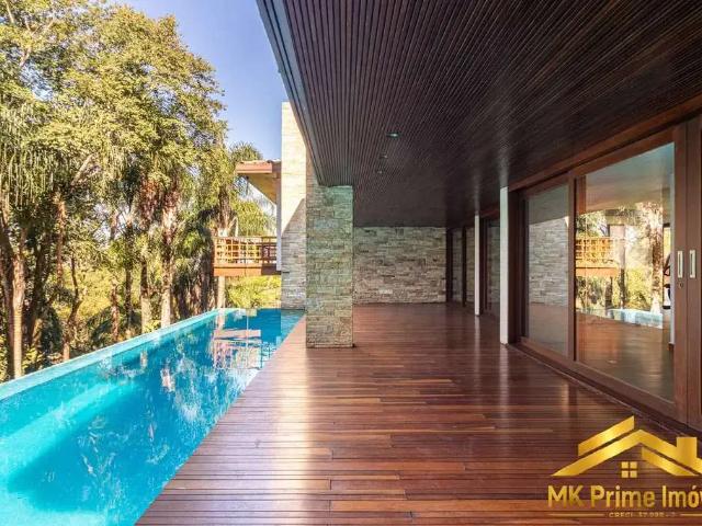 Casa / Sobrado em Condomínio para Venda em Barueri/SP Residencial Tamboré 4 Quartos
