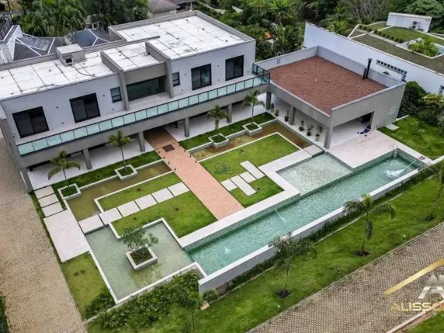Casa / Sobrado em Condomínio para Venda em Barueri/SP Residencial Tamboré 4 Quartos